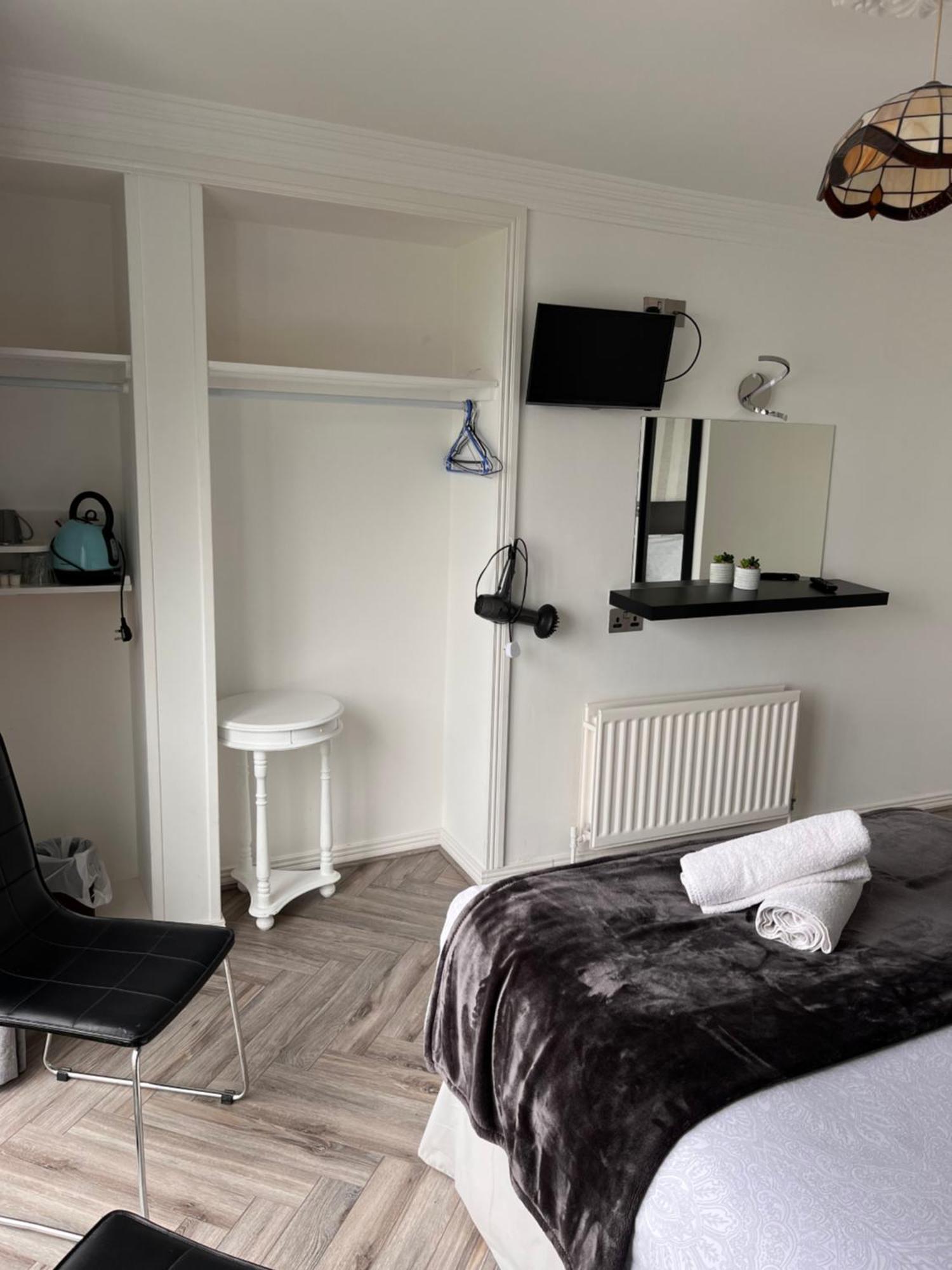 Guest house The Light House Galway, Ireland - book now, 2026 prices
